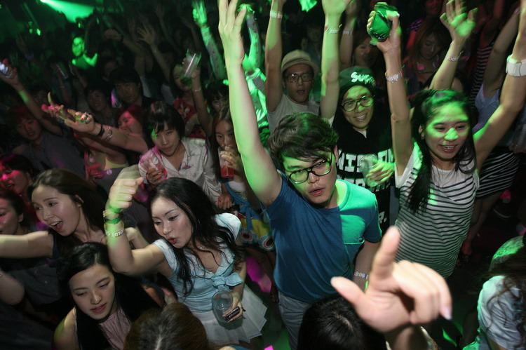 absolut party | STUDIO GAM